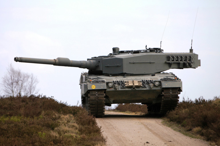 Leopard 2-panssarivaunun voimalinja - Voimaa ja vääntöä - Suomen ...